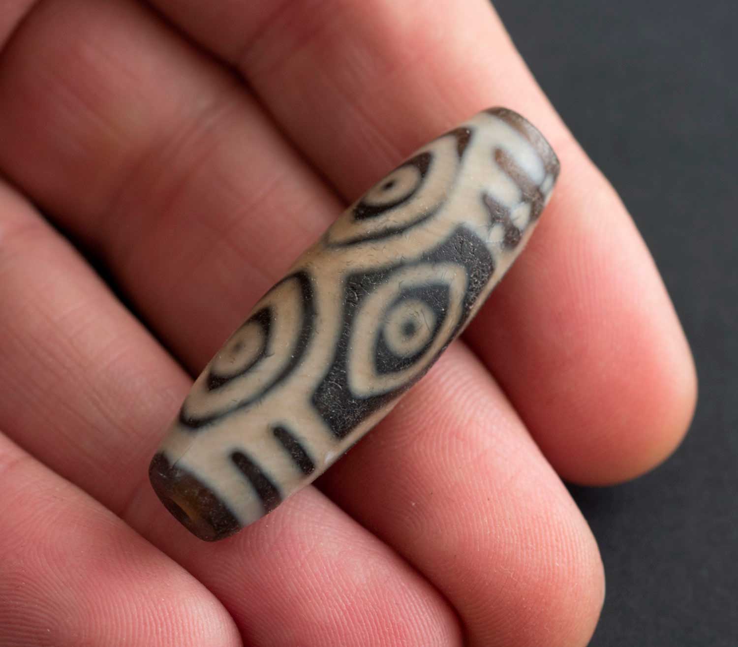 Dzi sacre à 6 yeux de Dragon-Perle tibetaine rare