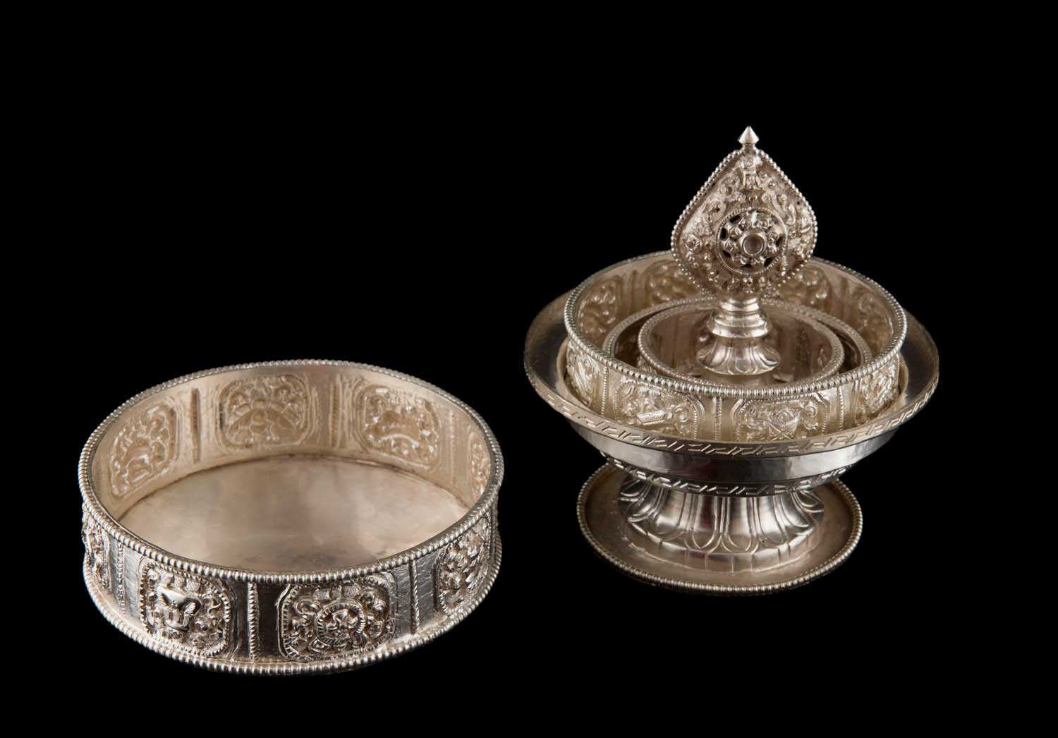 Offrande du Mandala - Jeu de plateau et rituel bouddhiste tibétain
