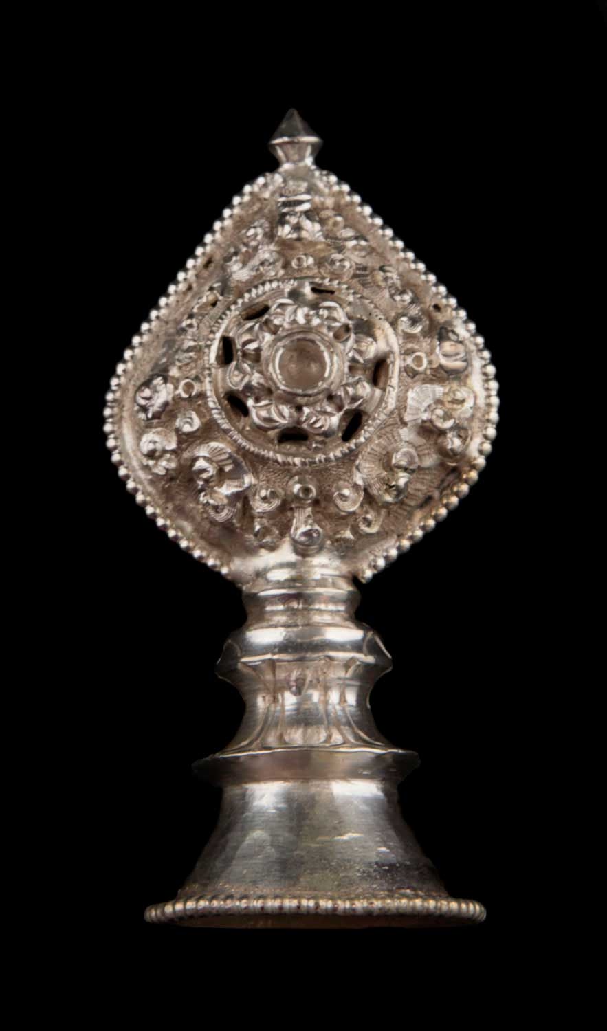 Offrande du Mandala - Jeu de plateau et rituel bouddhiste tibétain