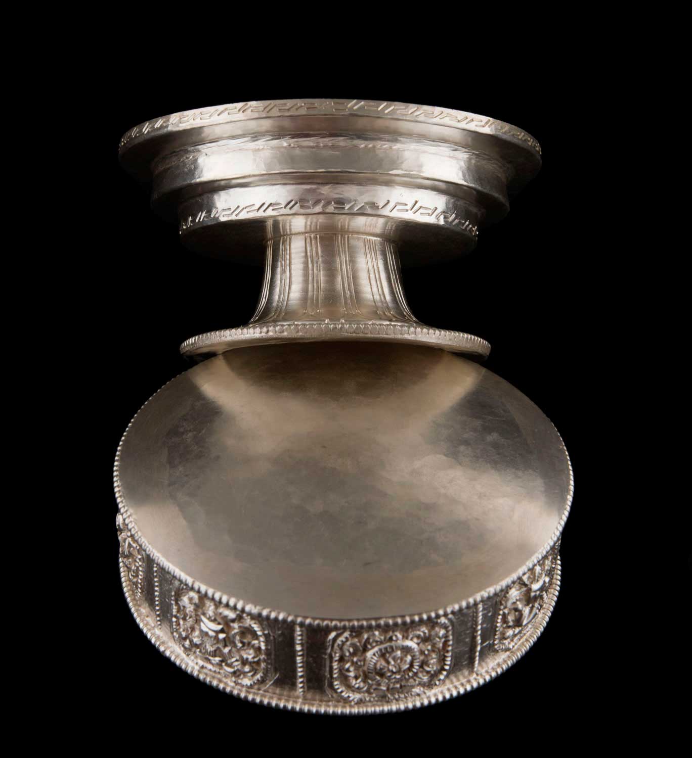 Offrande du Mandala - Jeu de plateau et rituel bouddhiste tibétain
