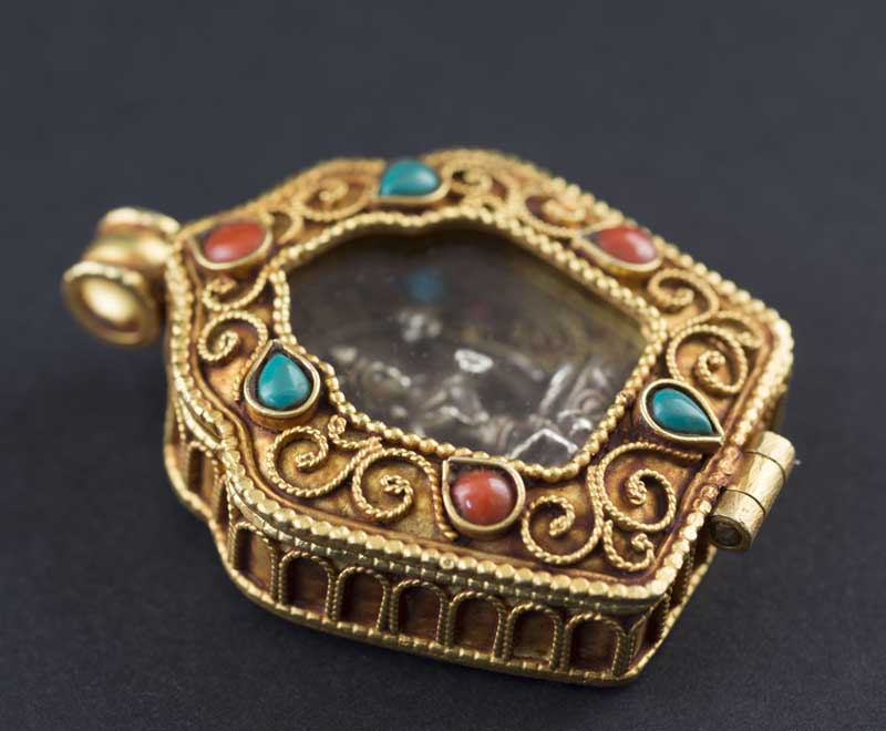 Amulette Bouddhiste Tara Verte - Objet Spirituel du Népal 26504