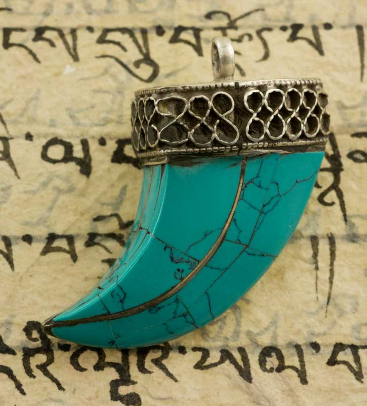 Pendentif tibetain Griffe Dent de tigre Turquoise Argent 35mm Tibet 8636 M6