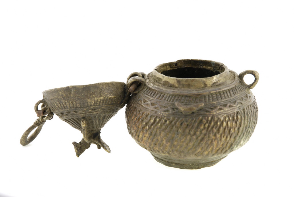 OBJET USUEL ETHNIQUE TRIBAL